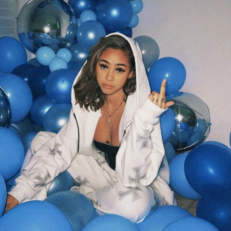 Y2K Outfits: Y2K Fashion, Y2K Clothing & Accessories Store